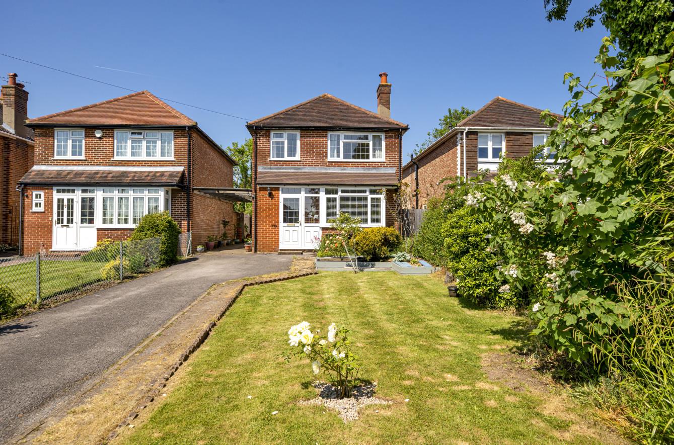 Shepherds Lane, Guildford - Collins Guildford